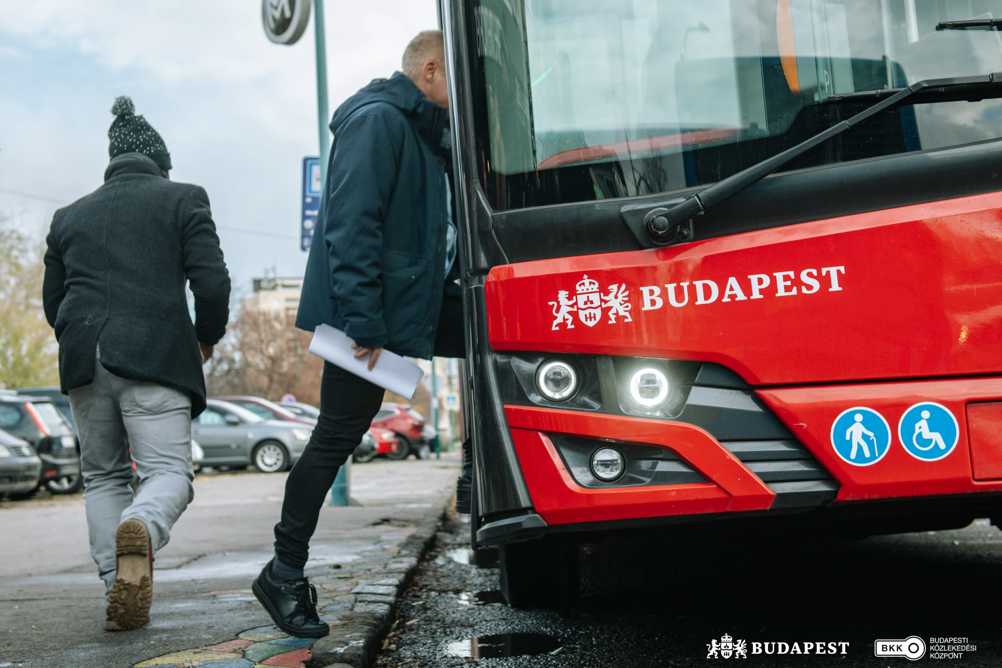 Le centre de transport de Budapest propose un nouveau service de bus ...